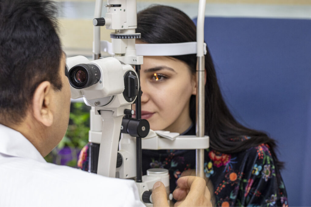 Examen completo de fondo de ojo